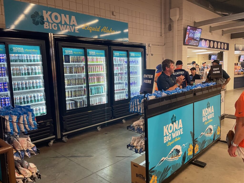Aramark blitzes NFL stadiums with new concessions technology ...